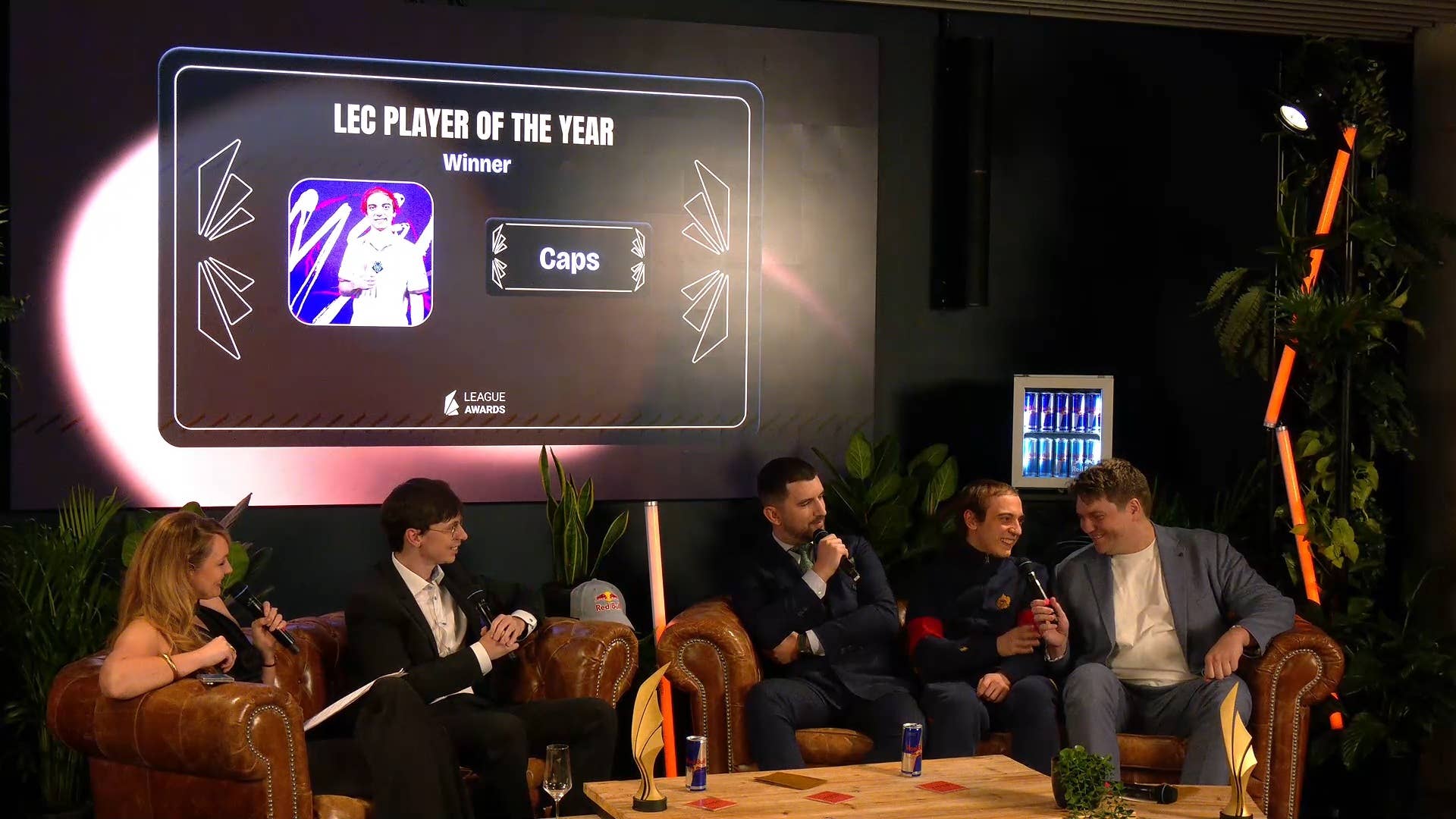 Caps Wins LEC Player of the Year at League Awards 2025 - GameDaily