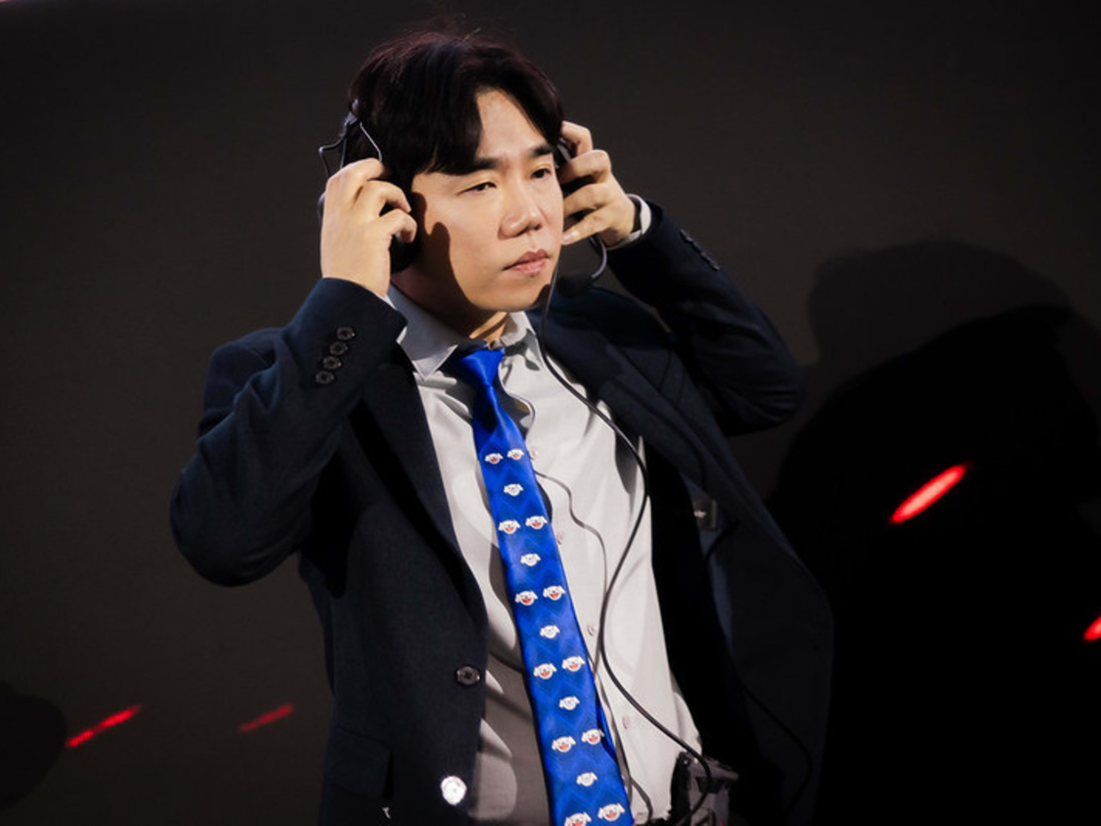 Xun Rejoins BLG for League of Legends 2026 Season - GameDaily