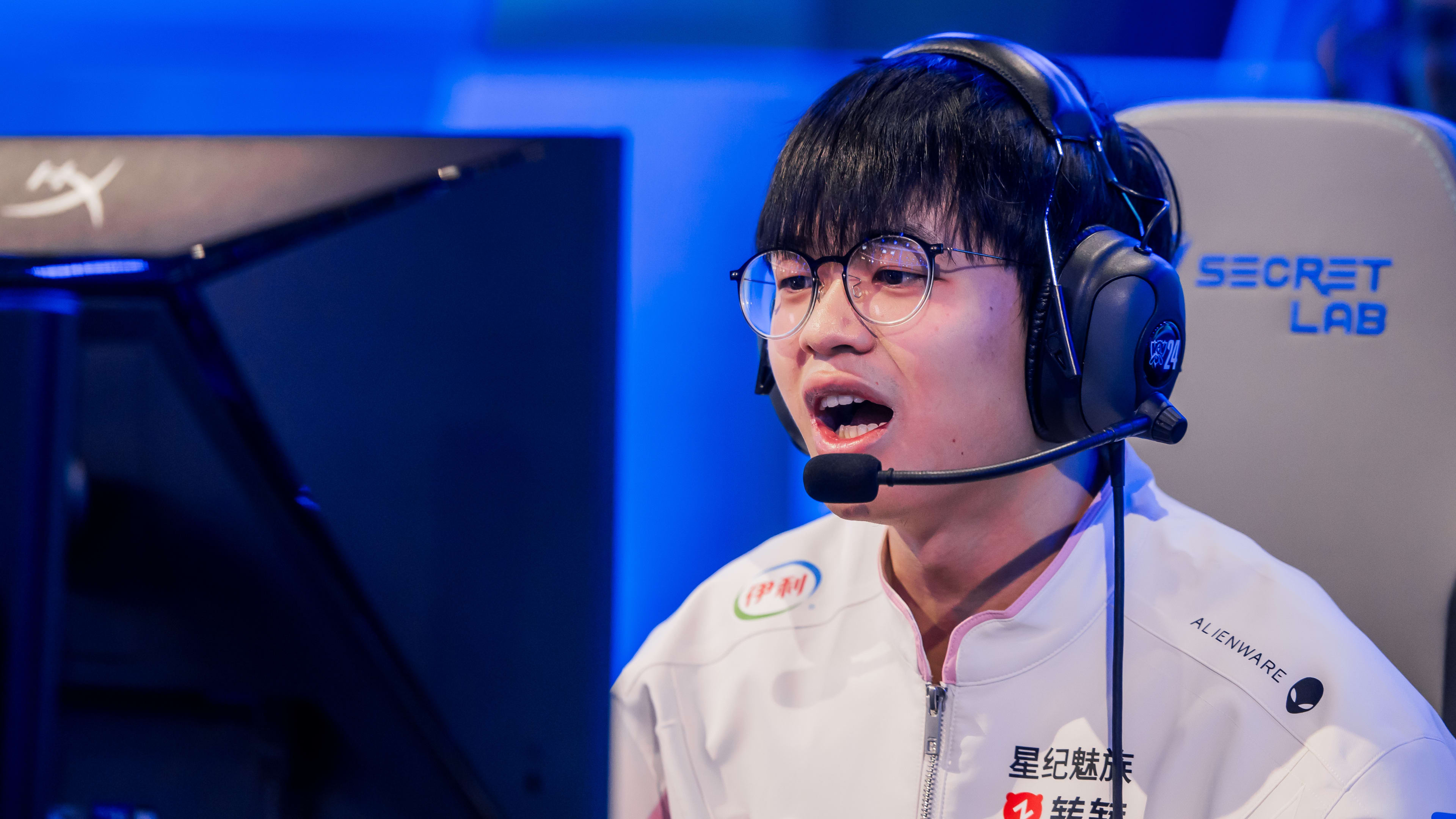 Xun Rejoins BLG for League of Legends 2026 Season - GameDaily
